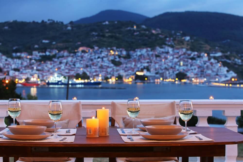 Villa Waterfront in Skopelos Island-villa karavos waterfront